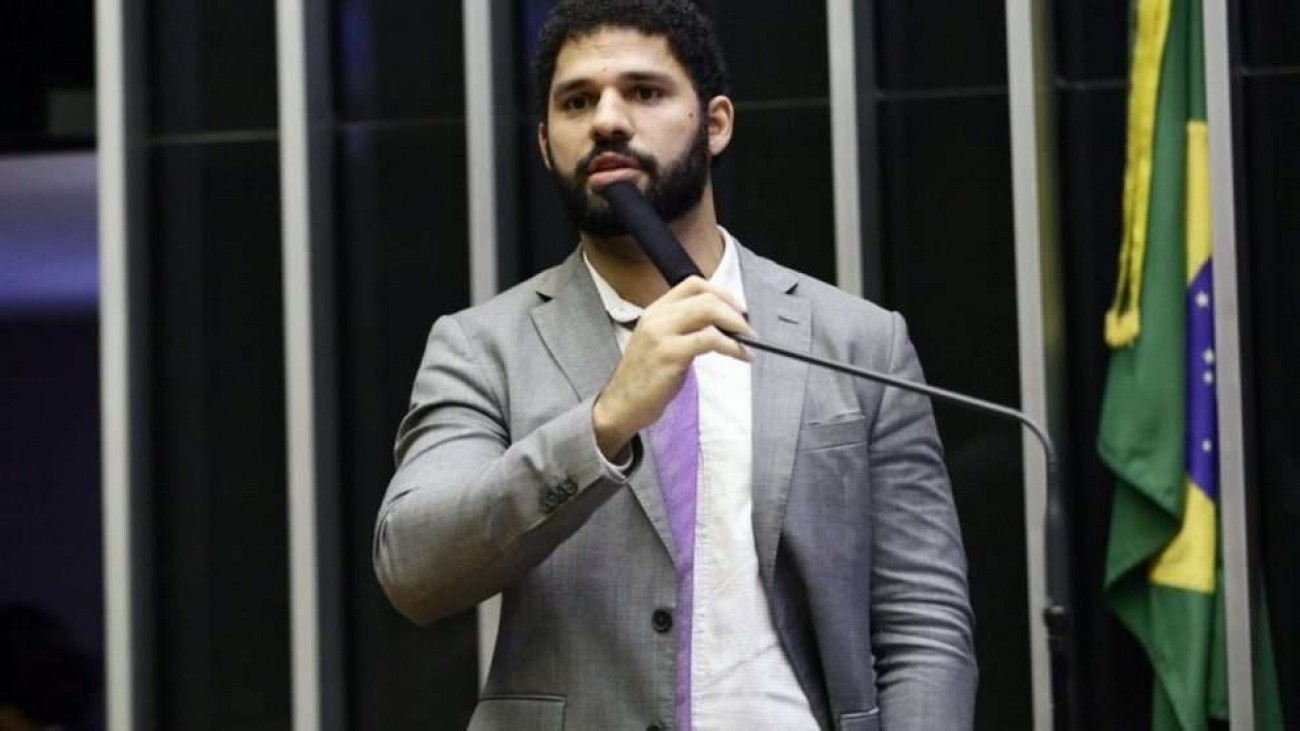 COAF aponta 2,5 milhões de movimentações atípicas de marido de Glenn ...