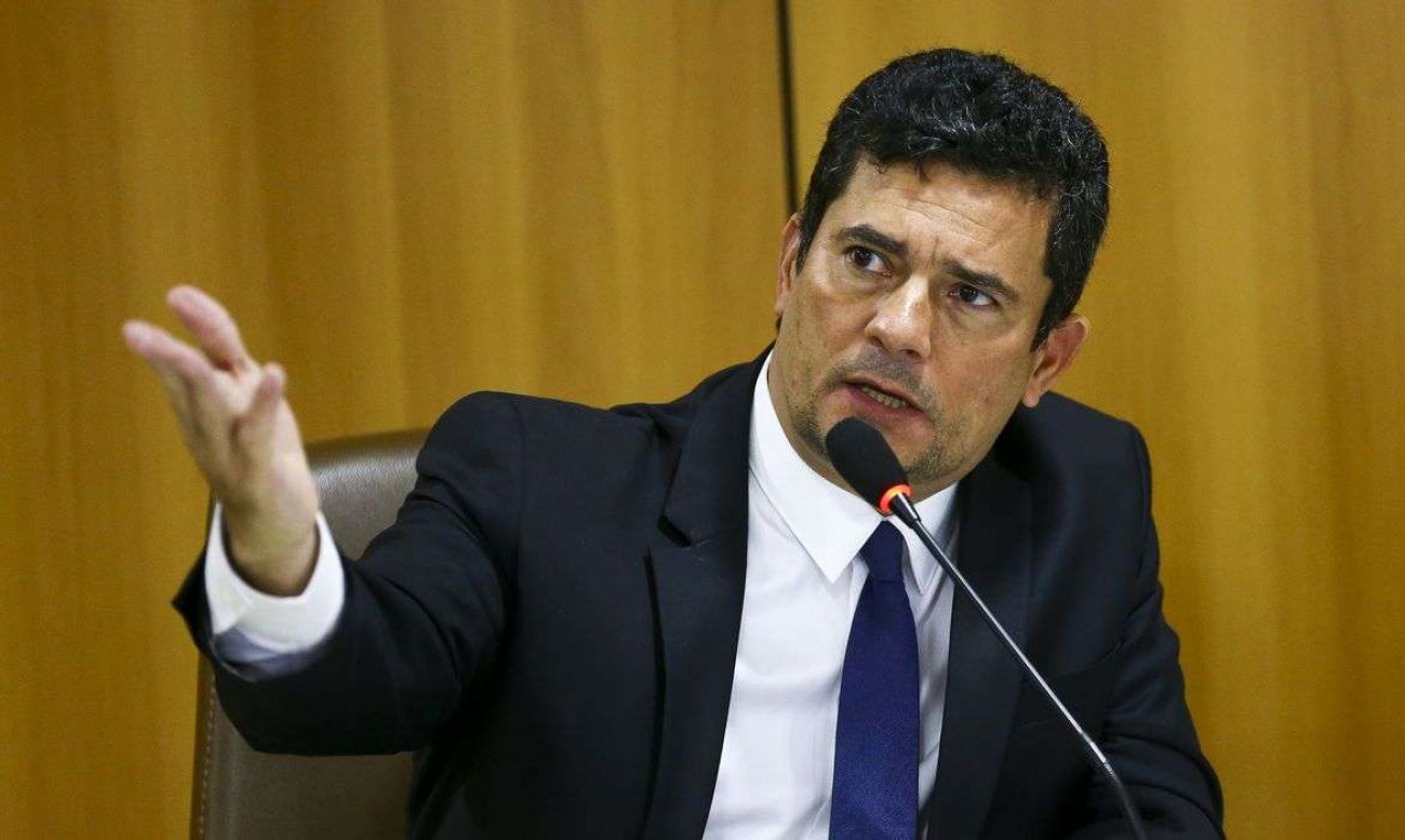 Moro é um engodo. Foi como juíz, como Ministro, como "herói" e é como ...