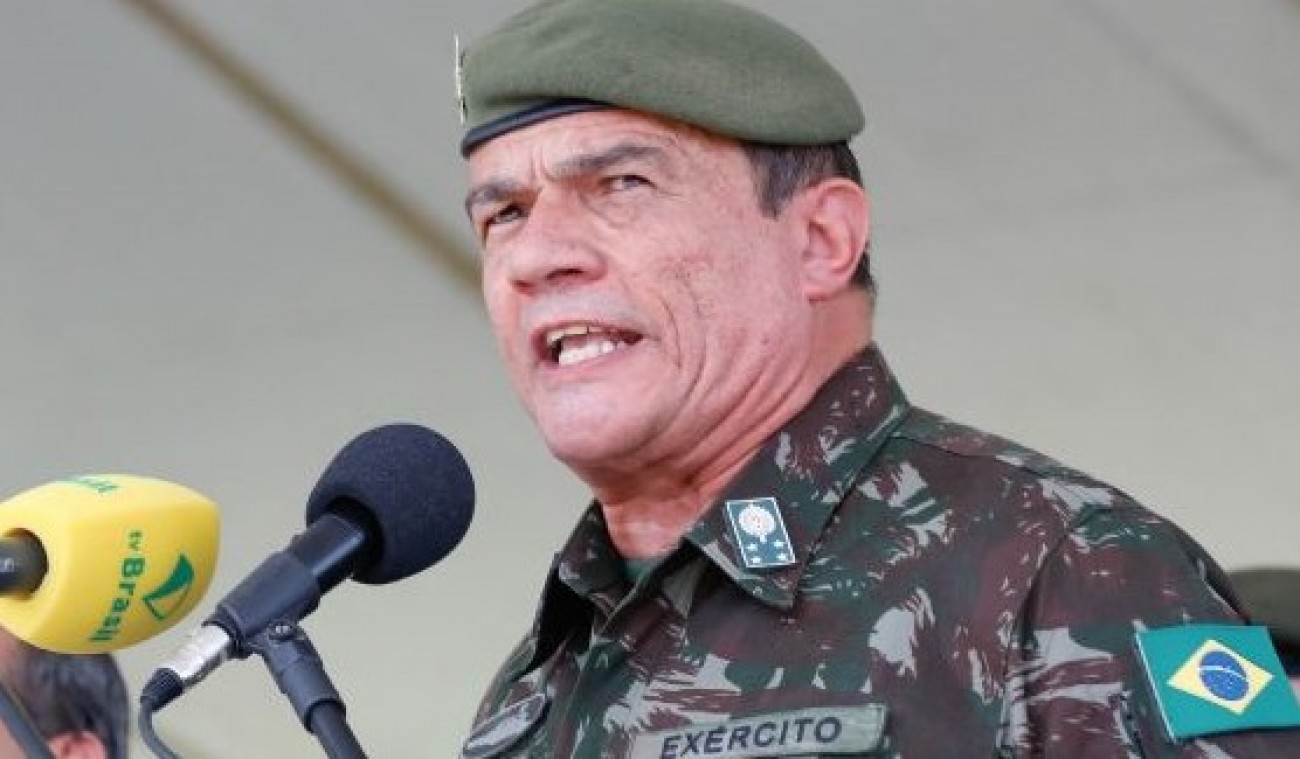 General Paulo Sérgio sobe o tom sobre suspensão da compra de blindados ...