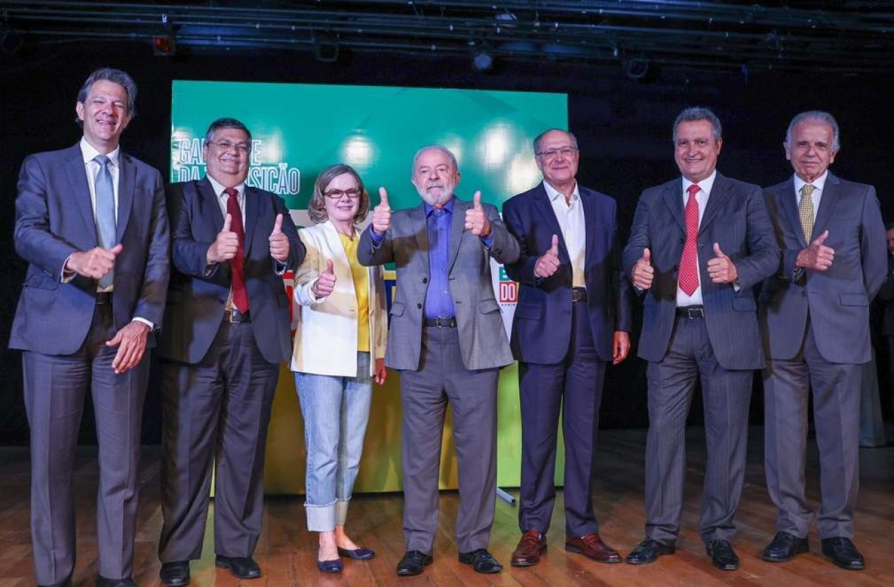 A volta da gastança: Governo Lula terá 37 ministérios