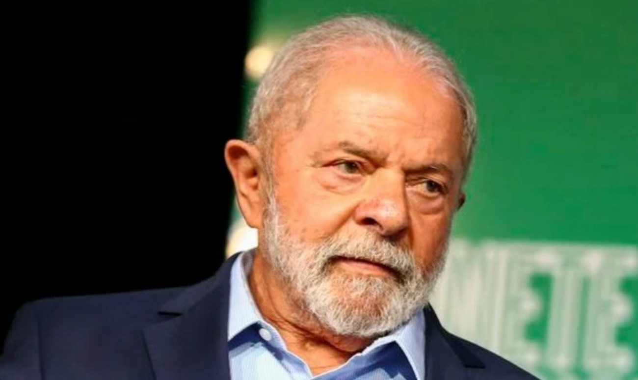 De forma absurda, PT quer mudar logotipo e slogan do Governo Federal ...