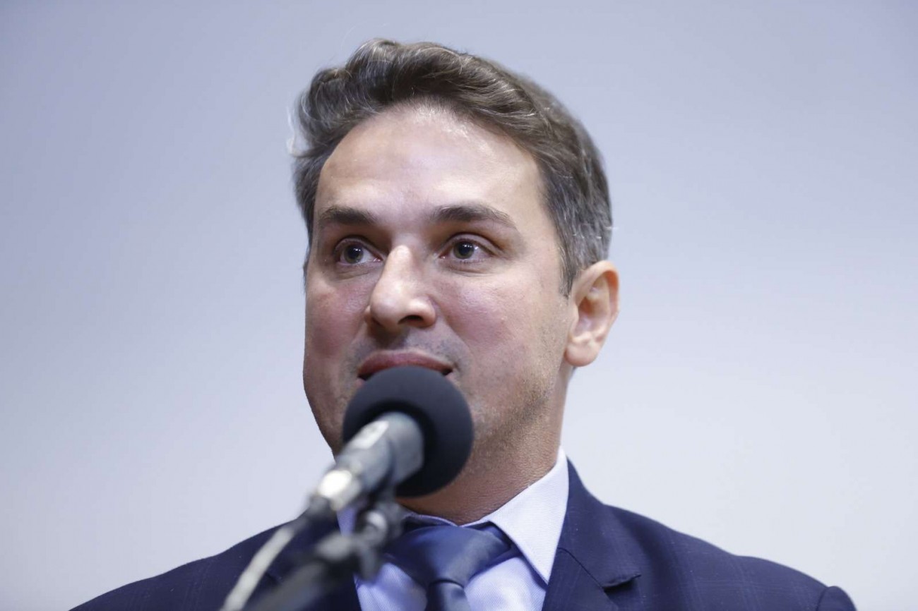 EXCLUSIVO: Tenente-coronel Zucco solta o verbo e detona a esquerda