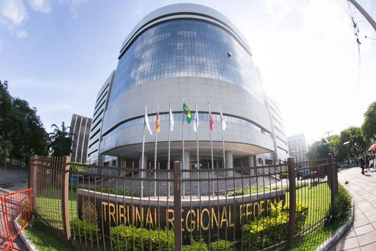 In TRF-4, I Trust! (No TRF-4, eu confio!)